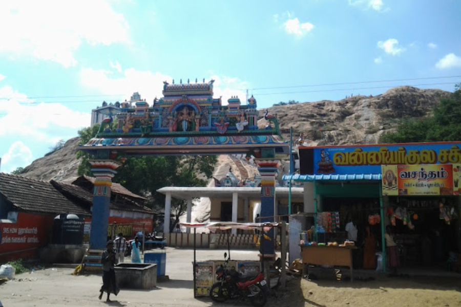 Arulmigu Patteeshwaraswamy Temple